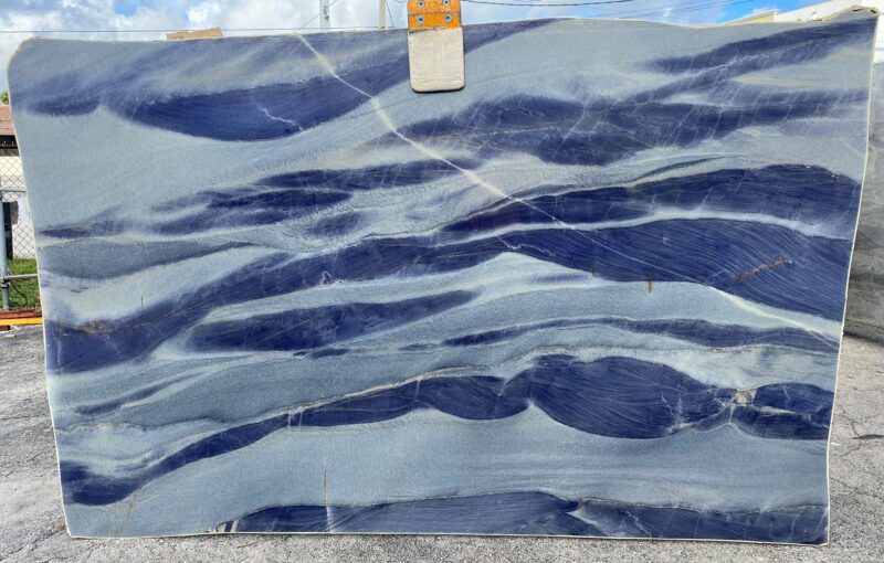 Azul Macaubas 3cm 38123 | Spazio Marble & Granite